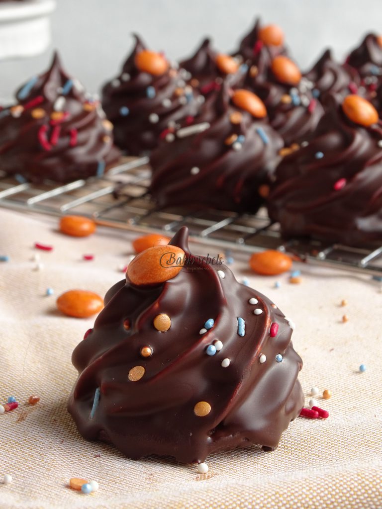 Sinaasappel - chocolade zoenen - Bakkriebels